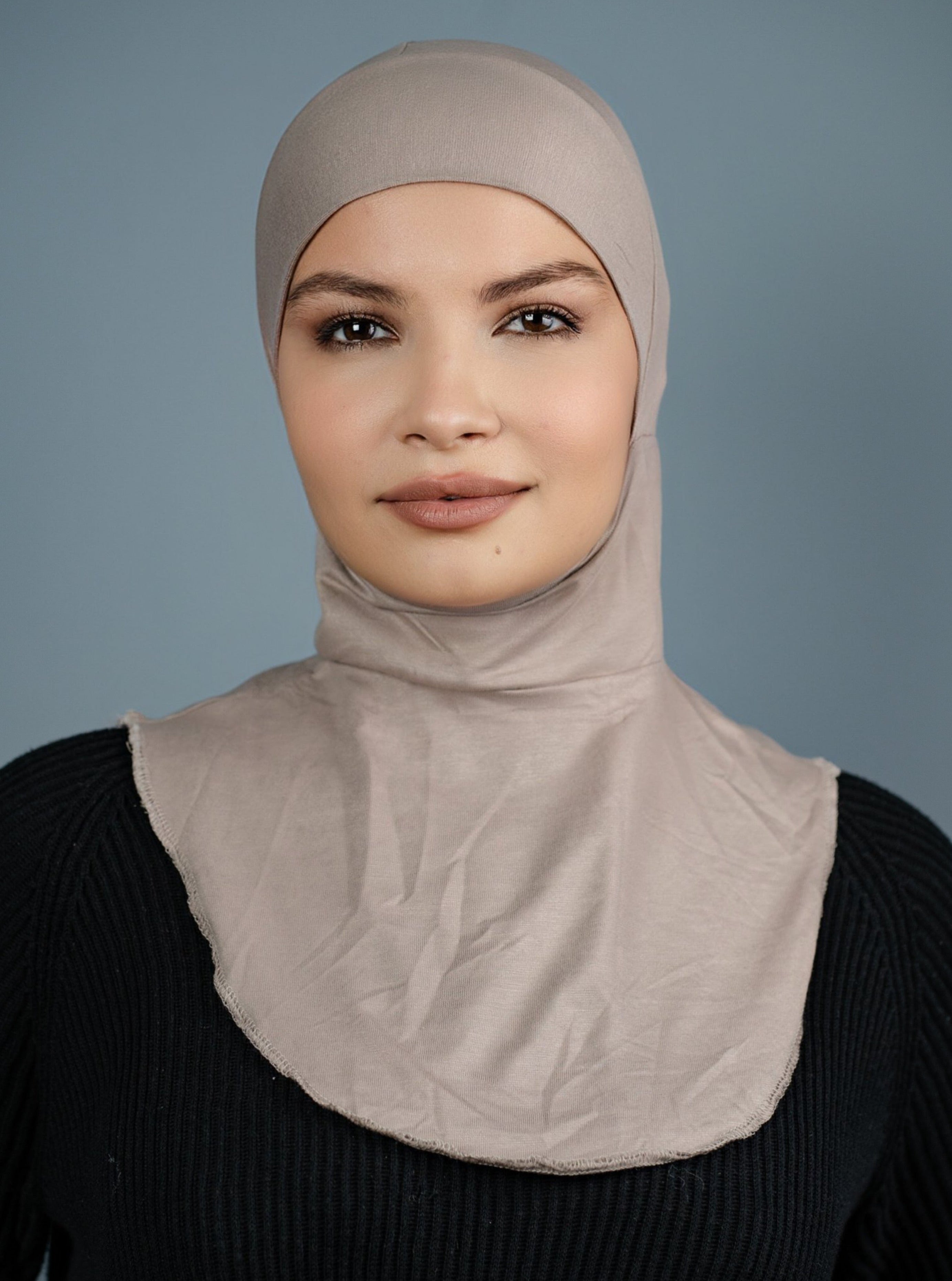 Full-coverage classic underscarf - taupe – CHEVMON